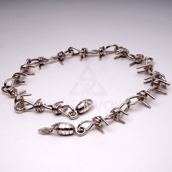 Barbed Wire Necklace in 925 Silver – Unique Chain | SilverWow™