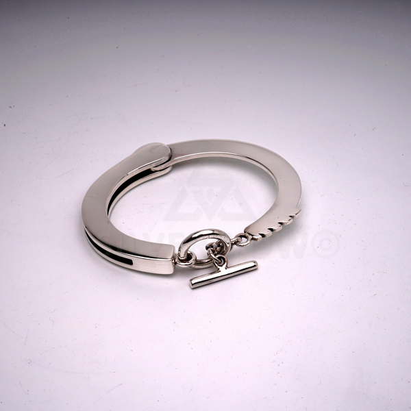 Silver Handcuffs Bracelet - Real HandCuff Look - | Silverwow.net ...